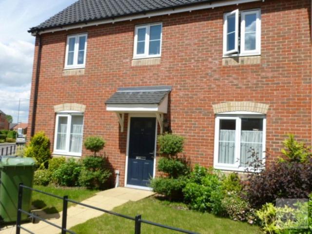 The Pines, Cringleford NR4, 3 bed detached house to rent, £1,325 pcm | PrimeLocation