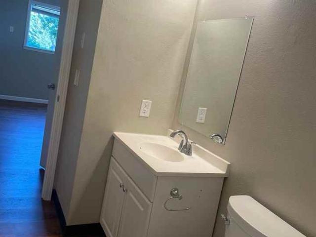 The Pines Apartments 2 Bedroom Apartment for Rent at 1102 Pine St Ne, Salem, OR 97301 Highland