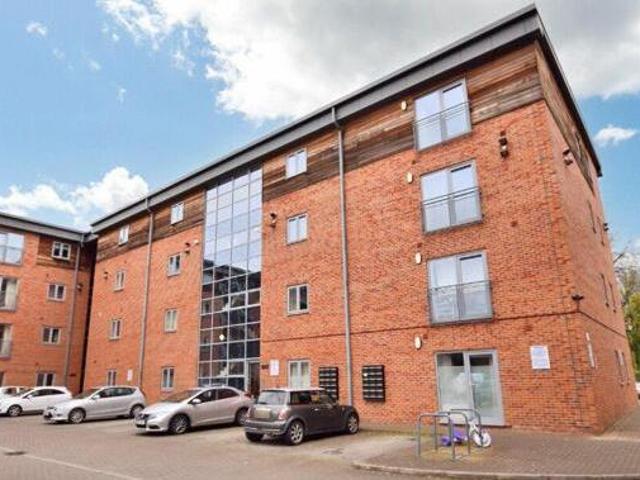 The Pinnacle, Ings Road, 2 Bedroom Apartment
