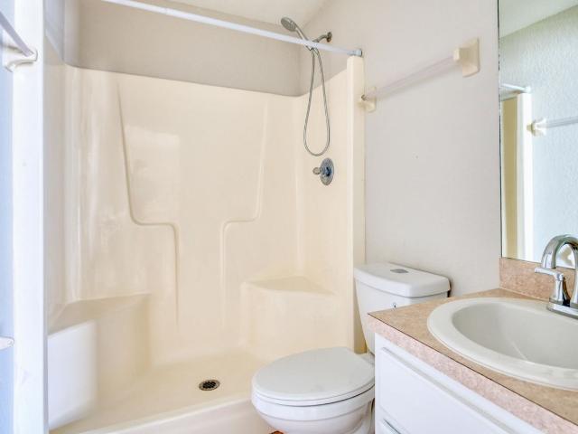 The Piquette Apartments 3 Bedroom Apartment for Rent at 3435 Ne 55th Ave, Silver Springs, FL 34488