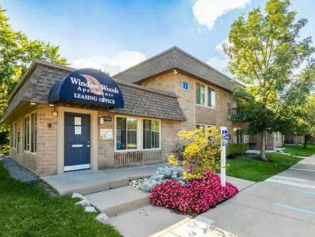 The Plymouth Townhome Windsor Woods Apartments