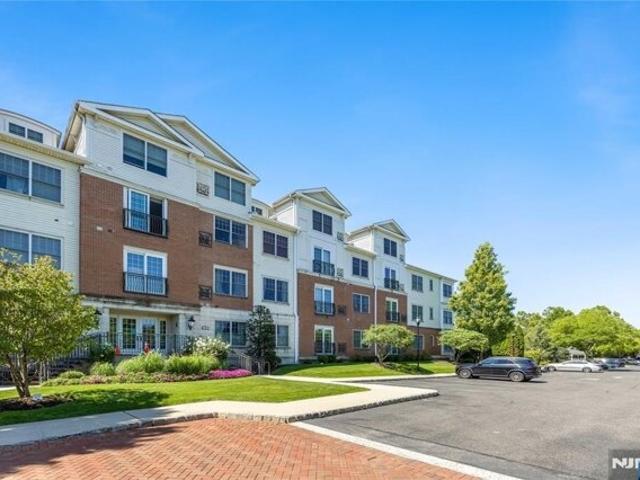 The Plz Unit,tenafly, Condo For Sale