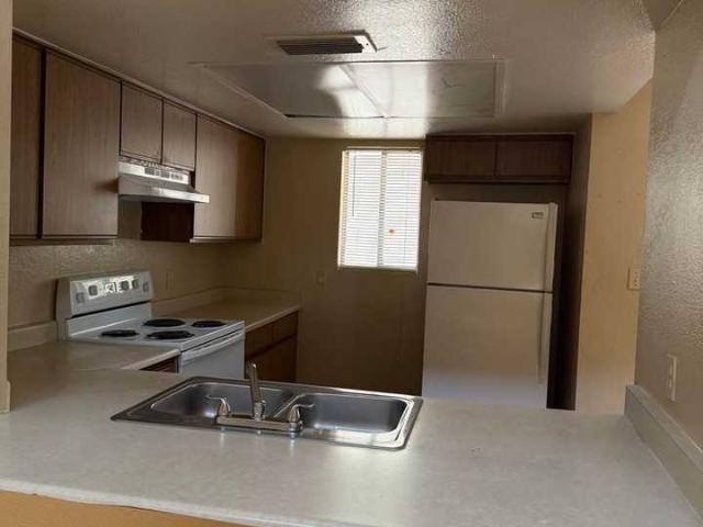 The Place 2 Bedroom Apartment for Rent at 5233 W Myrtle Ave, Glendale, AZ 85301 Downtown Glendale