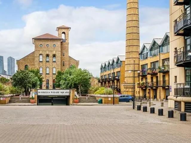 The Plate House, 3 Burrells Wharf Square, London, E14 3TH, United Kingdom | 1 bed apartment for rent #166649387 | Rentberry