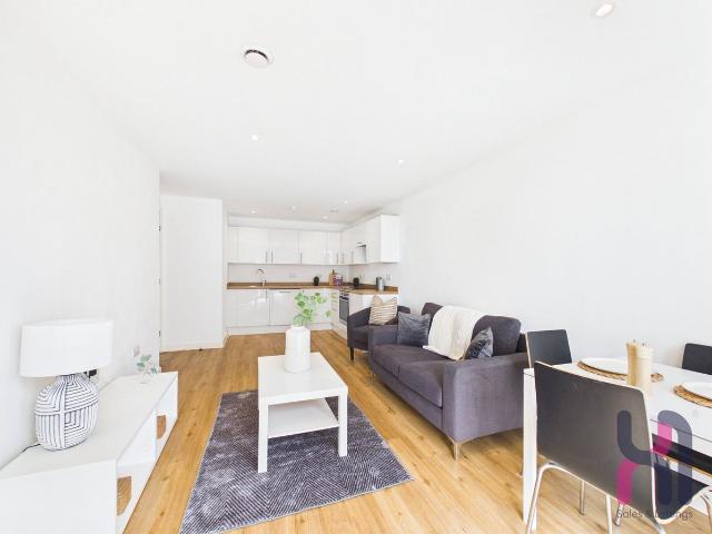 The Plaza, 1 Advent Way, Ancoats, Manchester M4, 2 bed flat to rent, £1,350 pcm | PrimeLocation