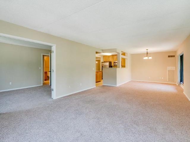 The Plaza 2 Bedroom Apartment for Rent at 2353 Youngman Ave, St. Paul, MN 55116 Highland