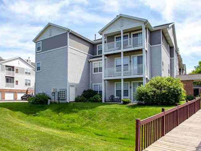 The Preserve at Osprey Lake 1 Bedroom Apartment for Rent at 2025 Greystem Cir, Gurnee, IL 60031