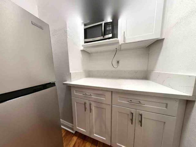 The President Apts. Completely Renovated Apartments. Pet Friendly. Great Location! CALL NOW! Studio Apartment for Rent at 669 S Union Ave, Los Angeles, CA 90017 Westlake