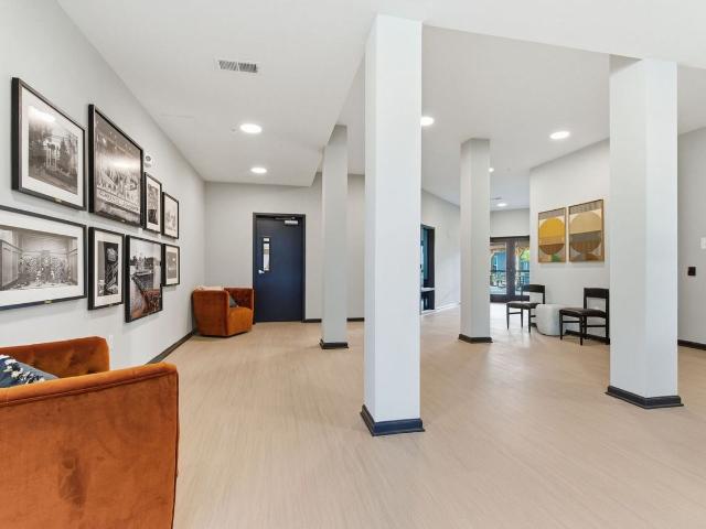 The Prestonian 2 Bedroom Apartment for Rent at 712 and 715 E Gray Street, Louisville, KY 40202 Central Business District