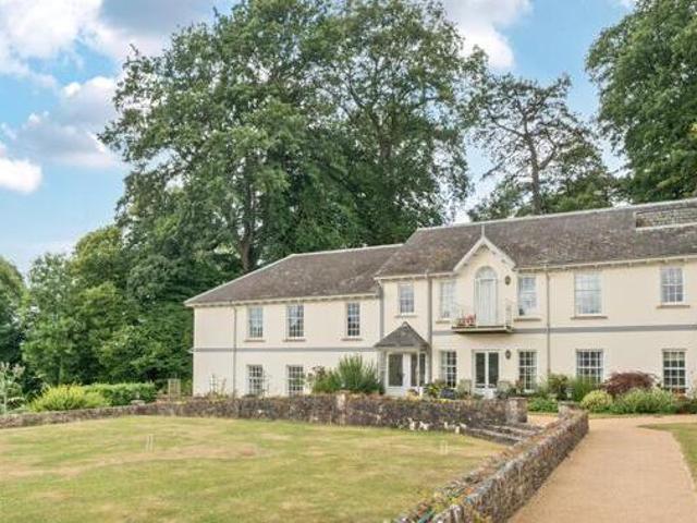 The Priory, Priory Road, 2 Bedroom Retirement