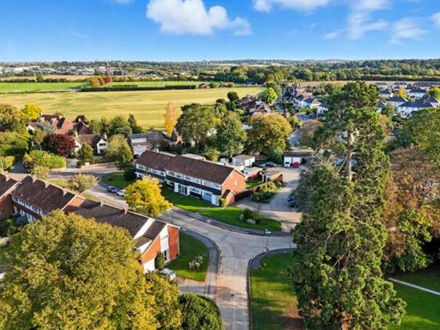 The Priory, Writtle, 5 Bedroom End