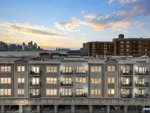 The Promenade Unit,edgewater, Condo For Sale