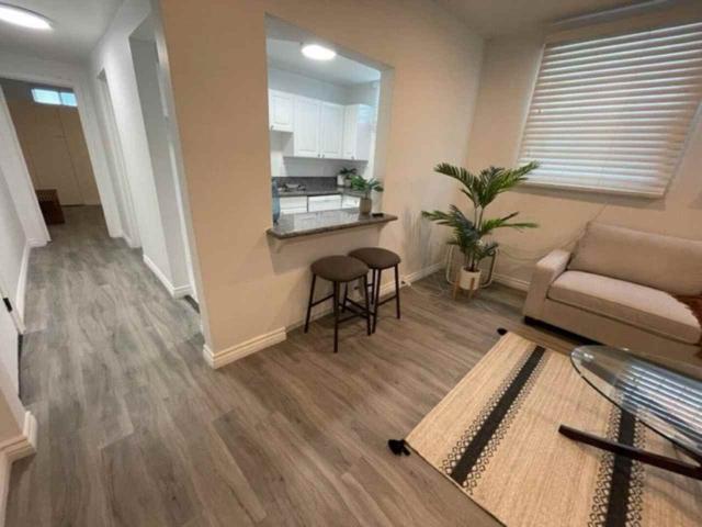 The Purser Studio Apartment for Rent at 1659 Ocean Front Walk, Santa Monica, CA 90401 Downtown Santa Monica