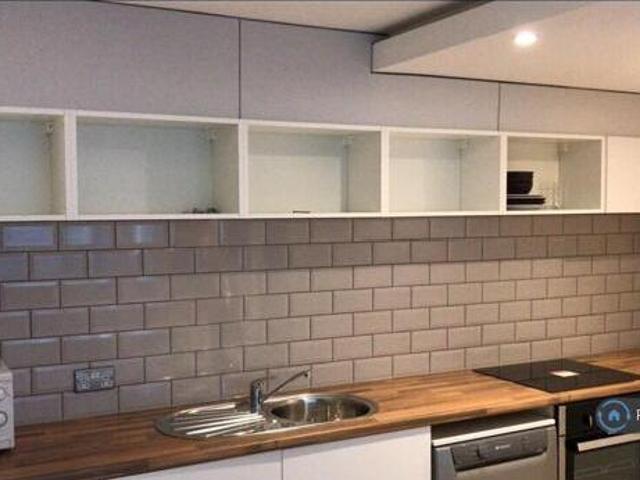 The Q Building, London, 1 Bedroom Flat
