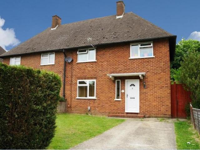 The Queens Drive Mill End WD3 3 bed semi detached house to rent £1,950 pcm £450 pw