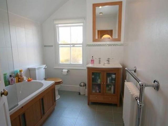 The Queensway, Gerrards Cross, Buckinghamshire,SL9