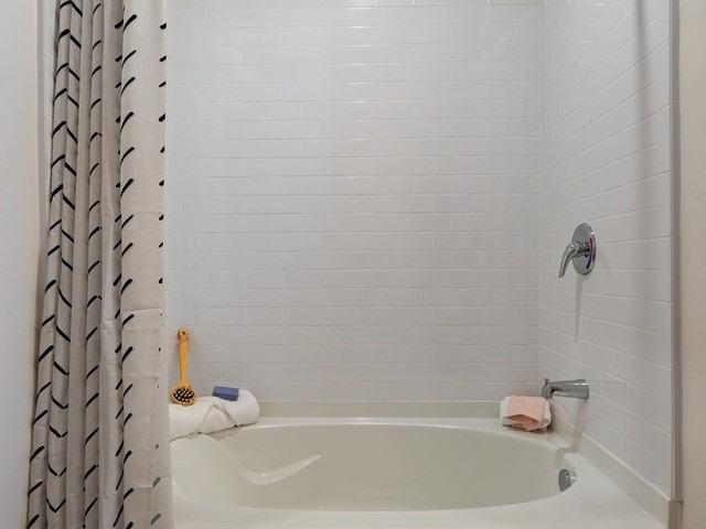The Quincy Apartments 3 Bedroom Apartment for Rent at 900 Buice Lake Pkwy, Acworth, GA 30102
