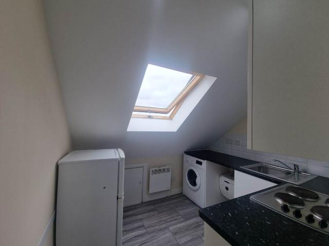 The Roundway, Tottenham N17, 1 bed flat to rent, £1,350 pcm | PrimeLocation