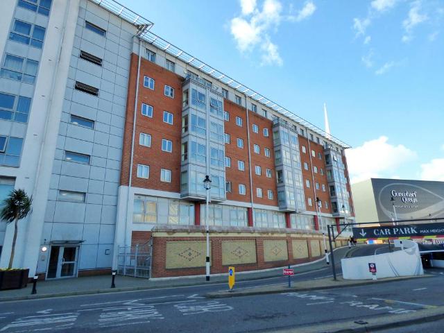 The Round House, Portsmouth, PO1 1 bed apartment to rent £1,150 pcm £265 pw
