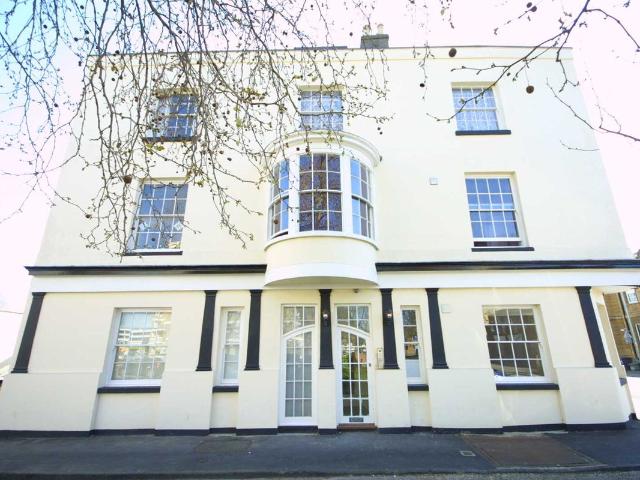 The Roundhouse, 76 Bernard Street, Southampton SO14, 1 bed flat to rent, £800 pcm | PrimeLocation