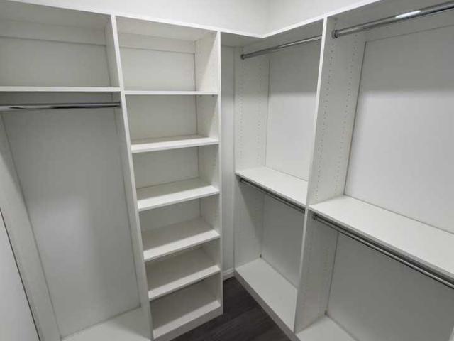 The Royal Blue 3 Bedroom Apartment for Rent at 101 Searing Ave, Mineola, NY 11501 Mineola