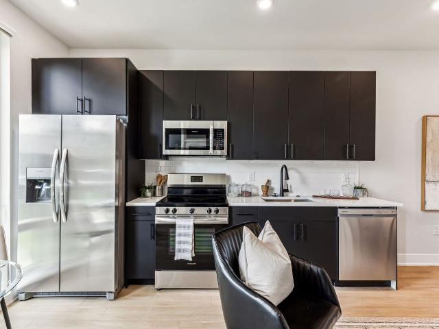 The Royale 2 Bedroom Apartment for Rent at 6910 Ridge Ave, Philadelphia, PA 19128 Roxborough