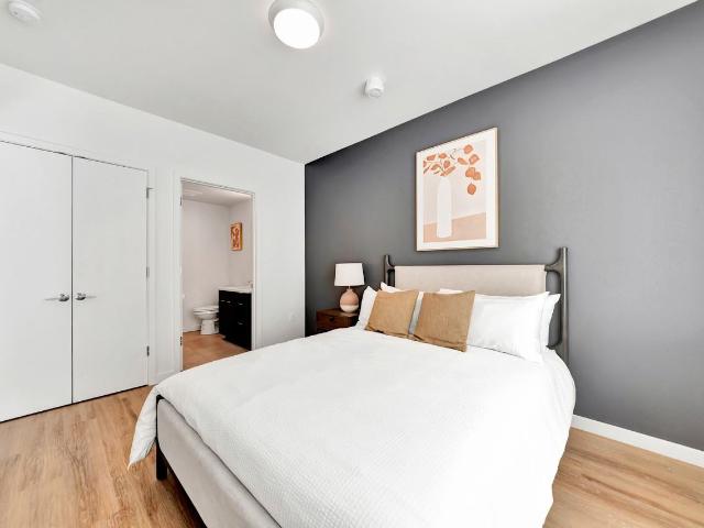 The Robert Studio Apartment for Rent at 4750 N Albina Ave, Portland, OR 97217 Humboldt