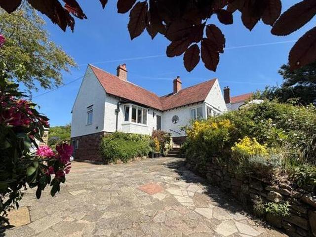 The Rock, Helsby, 3 Bedroom Detached