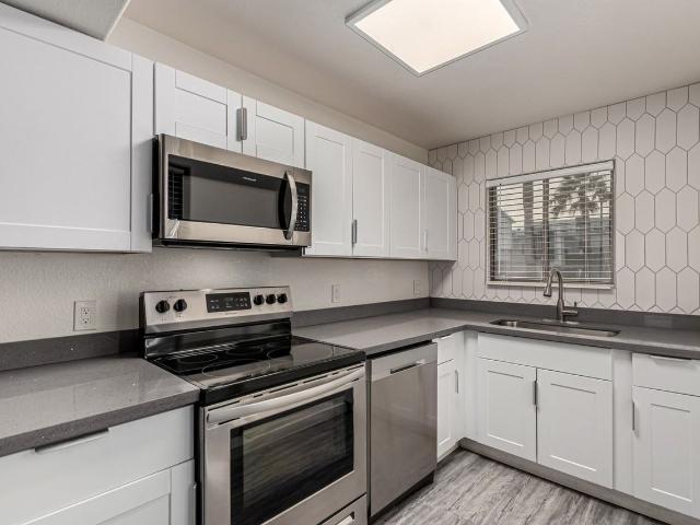 The Rockford 2 Bedroom Apartment for Rent at 1207 E 8th St, Tempe, AZ 85281