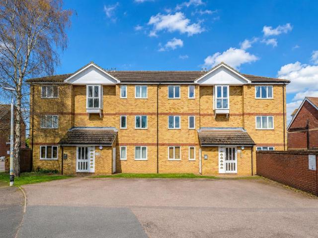 The Rookeries, Marks Tey, Colchester CO6, 2 bed flat to rent, £900 pcm | PrimeLocation