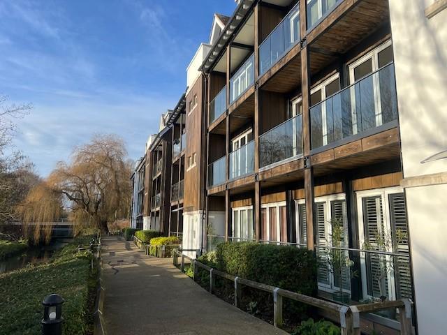 The Rope Walk, CANTERBURY, CT1 2 bed apartment to rent £2,000 pcm £462 pw
