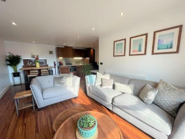 The Ropewalk, 111 The Ropewalk, Nottingham NG1, 2 bed flat to rent, £1,200 pcm | PrimeLocation