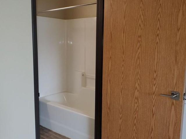 The Rose 1 Bedroom Apartment for Rent at 9700 Ne Everett Ct, Portland, OR 97220 Hazelwood
