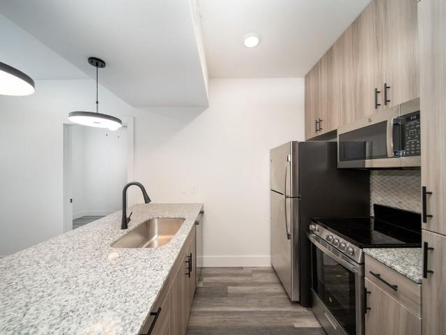 The Rosedale Texas Wesleyan Student 2 Bedroom Apartment for Rent at 3228 E Rosedale St, Fort Worth, TX 76105 Polytechnic Heights