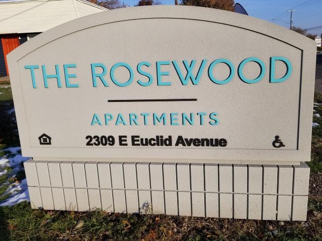 The Rosewood Apartments 4 Bedroom Apartment for Rent at 2309 E Euclid Ave, Spokane, WA 99207 Bemiss