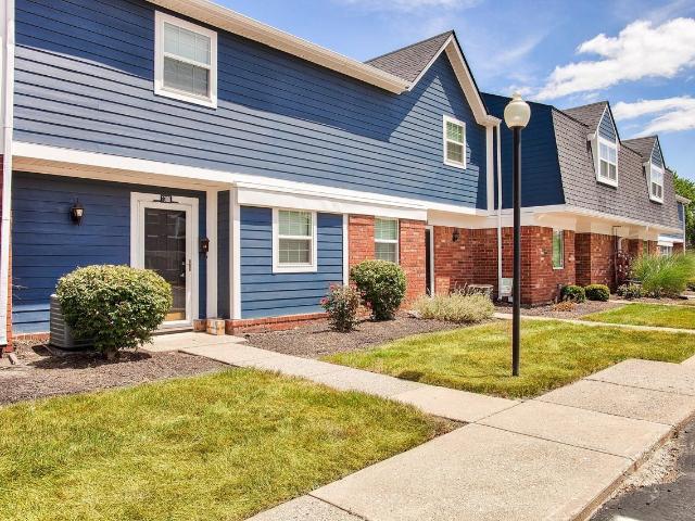 The Rail at 1380 3 Bedroom Apartment for Rent at 1380 Saylor Dr, Zionsville, IN 46077