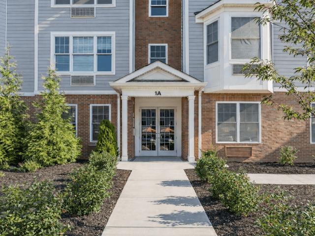 The Rail at North Bergen 1 Bedroom Apartment for Rent at 4828 Tonnelle Ave, North Bergen, NJ 07047