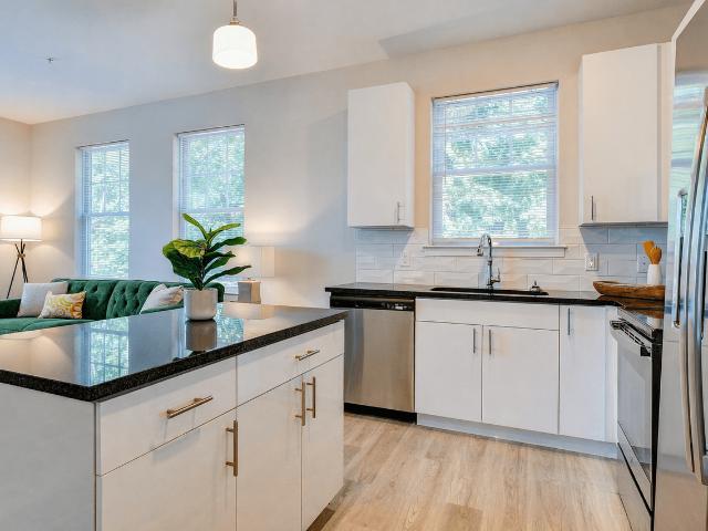 The Rail at North Bergen 2 Bedroom Apartment for Rent at 4828 Tonnelle Ave, North Bergen, NJ 07047