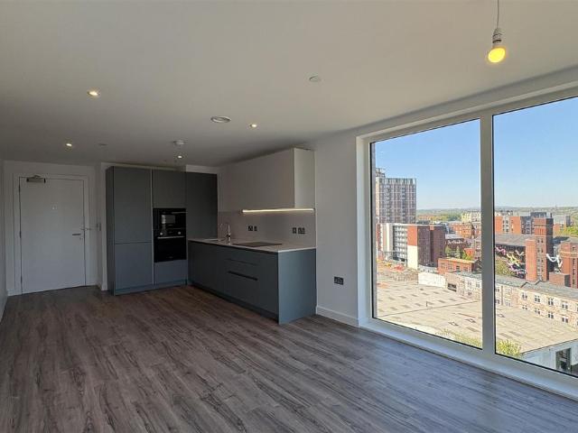 The Railings, Middlewood Locks M5, 2 bed flat to rent, £1,625 pcm | PrimeLocation