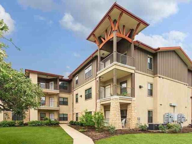 The Ranch at Cibolo Creek 2 Bedroom Apartment for Rent at 1681 River Rd, Boerne, TX 78006