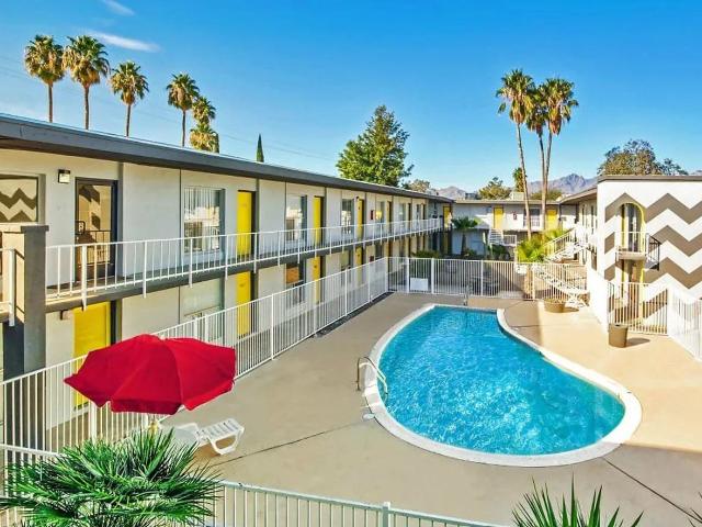 The Retro Studio Apartment for Rent at 919 N Alvernon Way, Tucson, AZ 85711 Miramonte