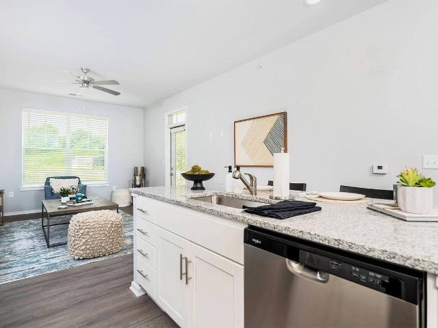 The Retreat Apartments 2 Bedroom Apartment for Rent at 2331 Cadotte Dr Sw, Wyoming, MI 49519