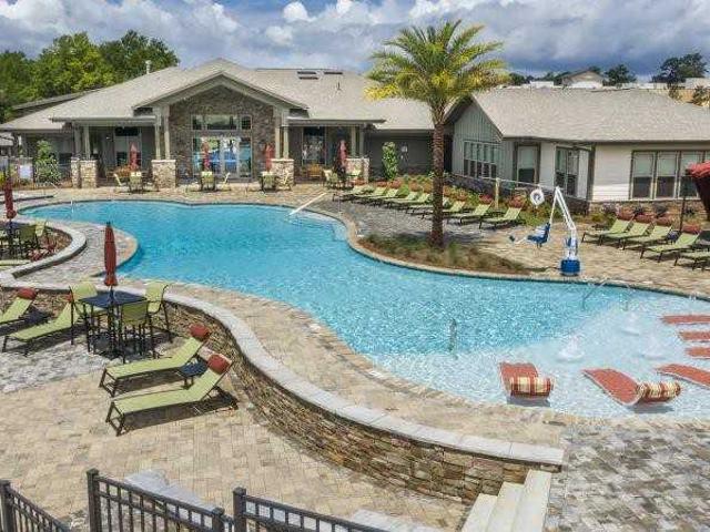 The Retreat at Fairhope Village 2 Bedroom Apartment for Rent at 300 Fly Creek Ave, Fairhope, AL 36532