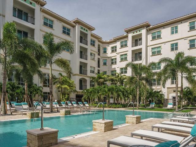 The Retreat at Sawgrass Village 2 Bedroom Apartment for Rent at 3001 Nw 130th Ter, Sunrise, FL 33323 Sawgrass Lakes