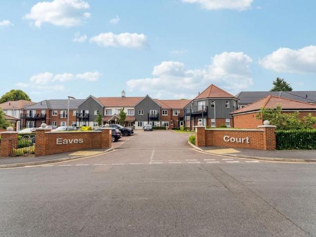 The Retreat, Princes Risborough HP27 1 bed flat to rent £1,550 pcm £358 pw