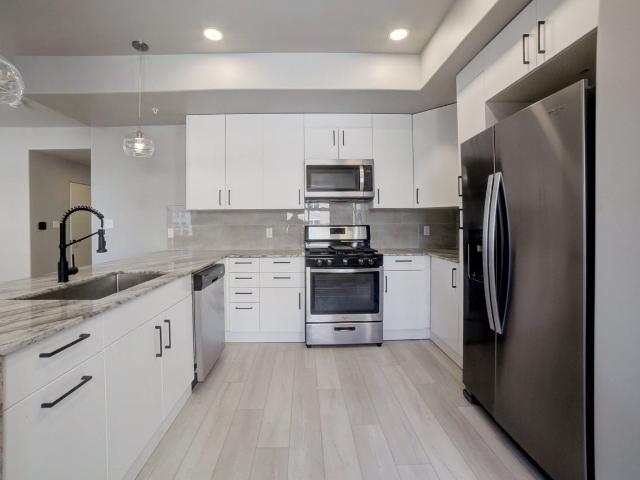 The Reunion Building 1 Bedroom Apartment for Rent at 9 E 4th St, Tulsa, OK 74103