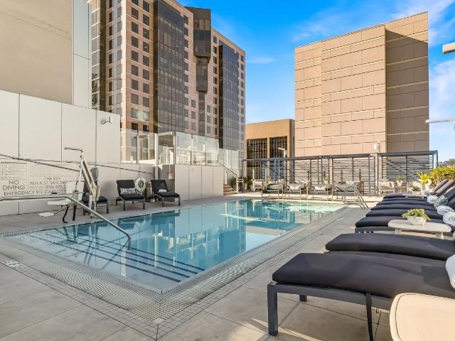 The Rey 2 Bedroom Apartment for Rent at 801 A St, San Diego, CA 92101 Core Columbia