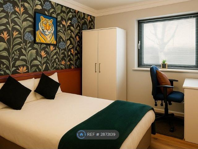 The Reach, Liverpool L3, 2 bed flat to rent, £1,999 pcm | PrimeLocation