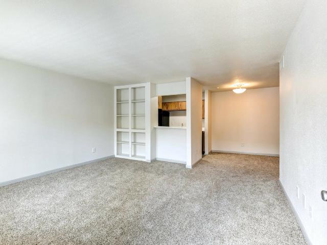The Redford 1 Bedroom Apartment for Rent at 1221 Redford St, Houston, TX 77034 Edgebrook
