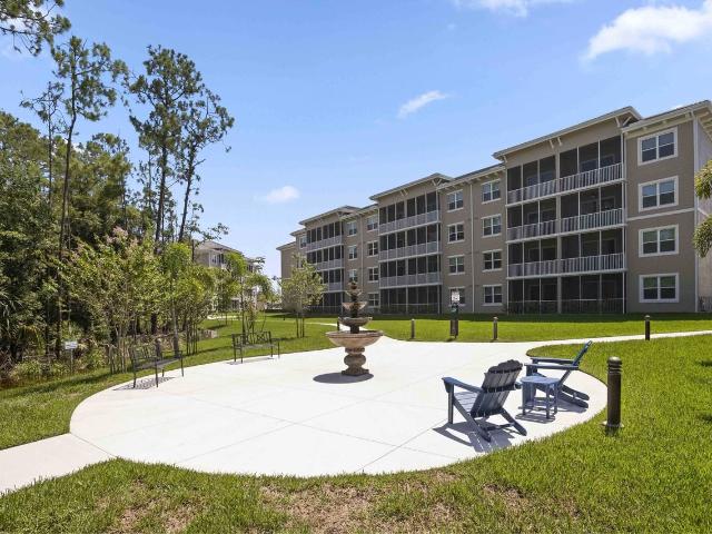 The Reef at Winkler 3 Bedroom Apartment for Rent at 3615 Schoolhouse Rd W, Fort Myers, FL 33916